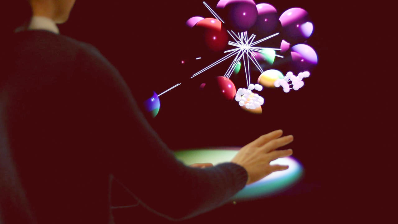 Chimes. An interactive exploration of music and space. • Patrik Hübner ...